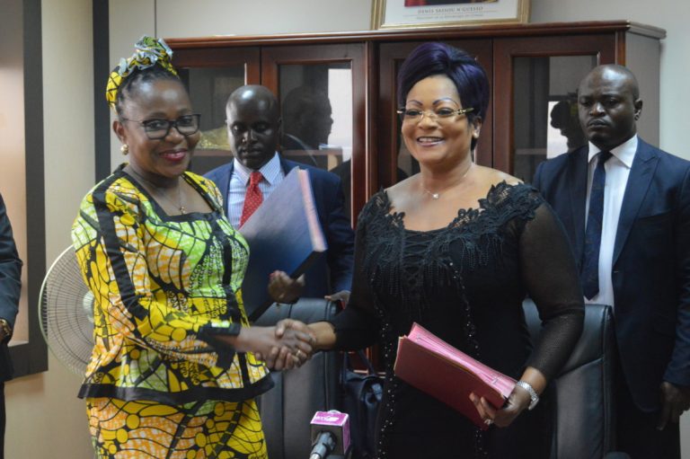 Congo / ministère de la femme : Jacqueline Lydia Mikolo remplace Inès ...